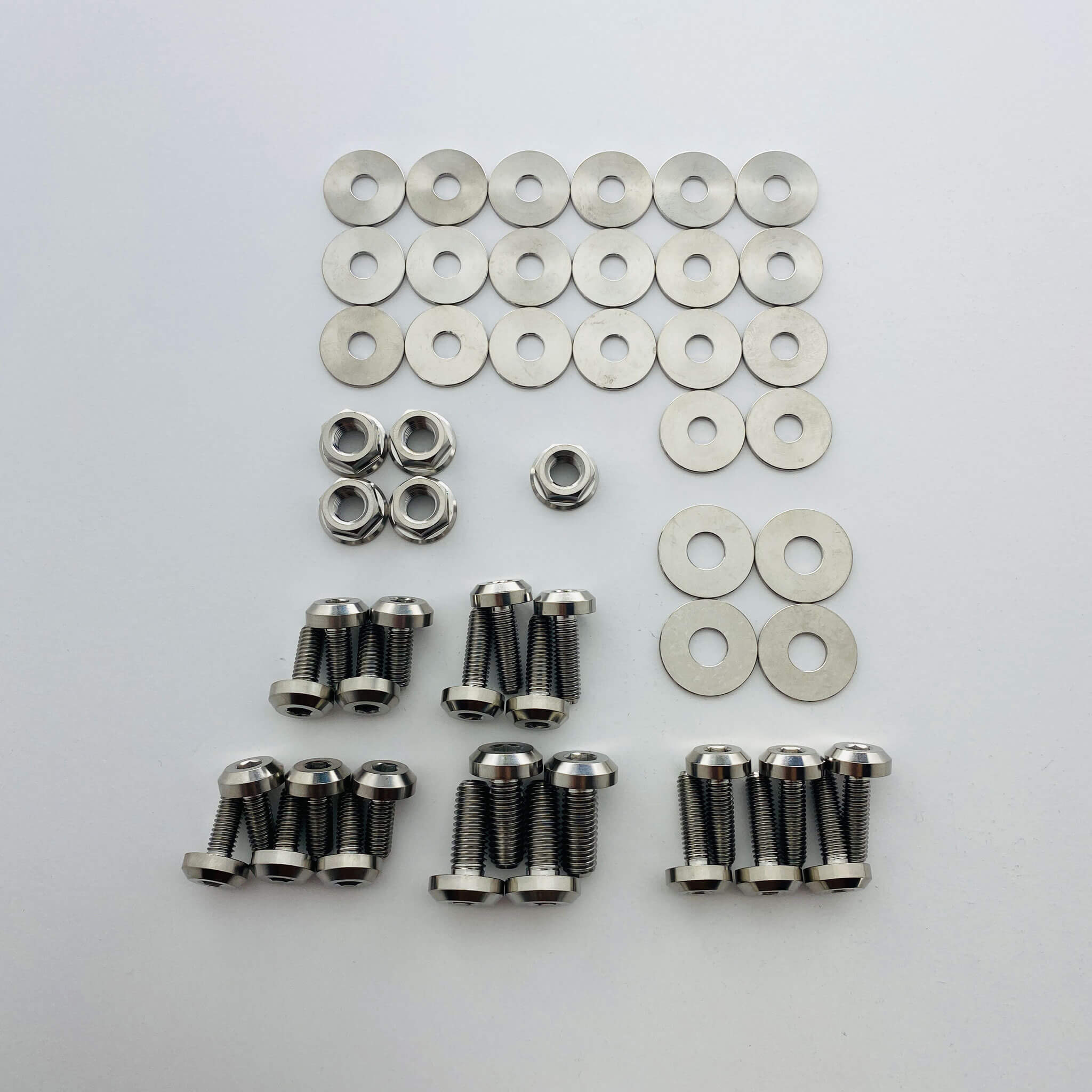 Titanium Engine Bay Kits - HOLDEN COMMODORE VF | Ebisu Automotive
